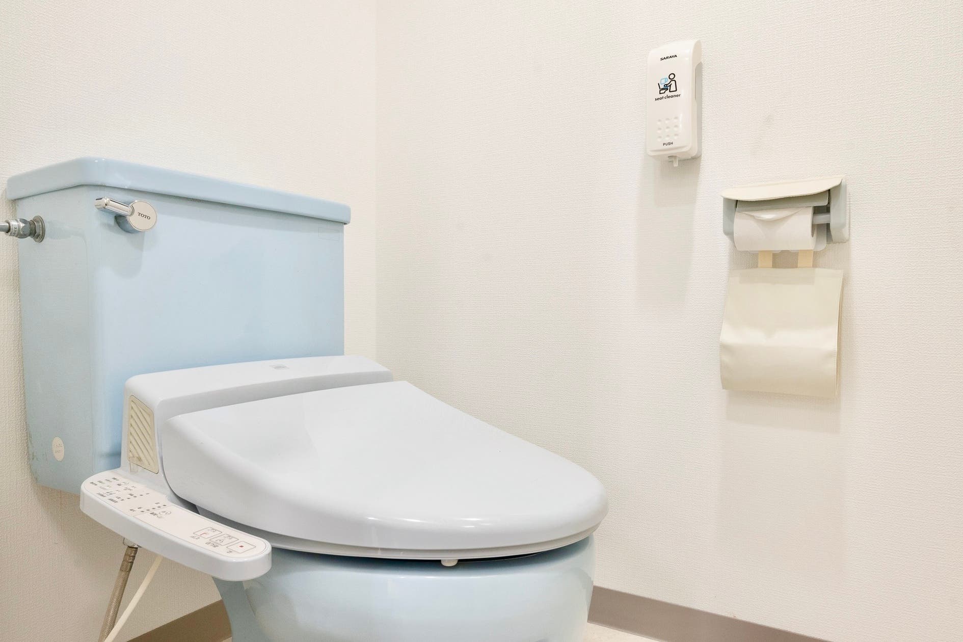 神田駅1分🚃最大30名着席🎉100㌅大型スクリーン🎬懇親会/イベント/ビジネス利用に🎤おしゃれなケータリング♪の写真29