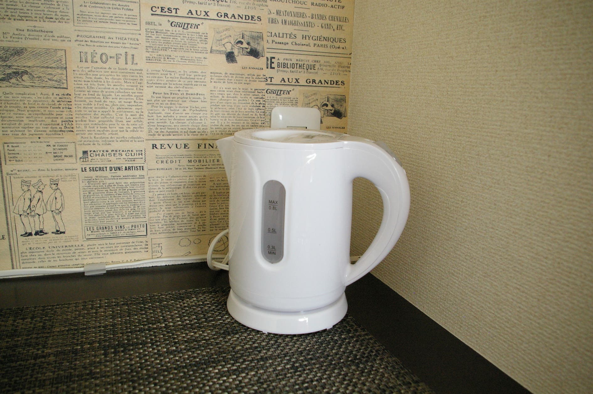 金山駅徒歩２分！Wifi／プロジェクター／ホワイトボード完備｜広々テーブルで会議やワークショップにおすすめの写真17