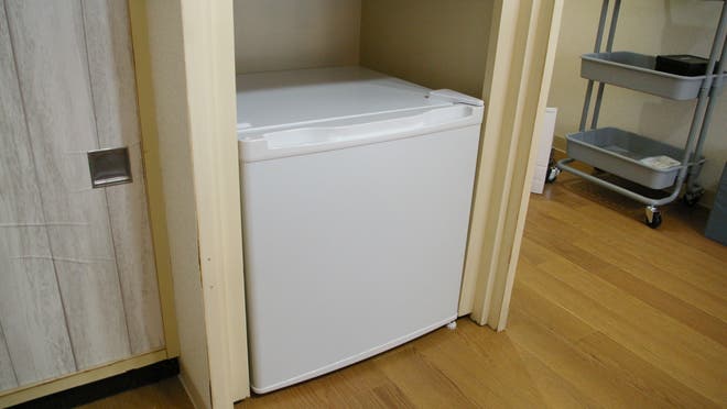 金山駅徒歩2分!Wifi/プロジェクター/ホワイトボード完備|広々テーブルで会議やワークショップにおすすめの写真19