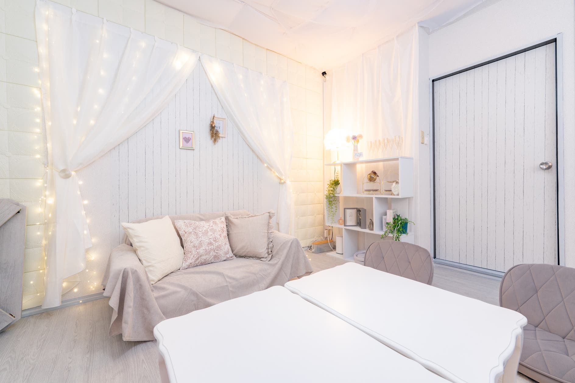 ゆめかわインテリア💖65インチ神サイズネットTV📺駅近１分🐾ドンキ６分🐾デート💖女子会🍷推し会✨撮影にも📷の写真8