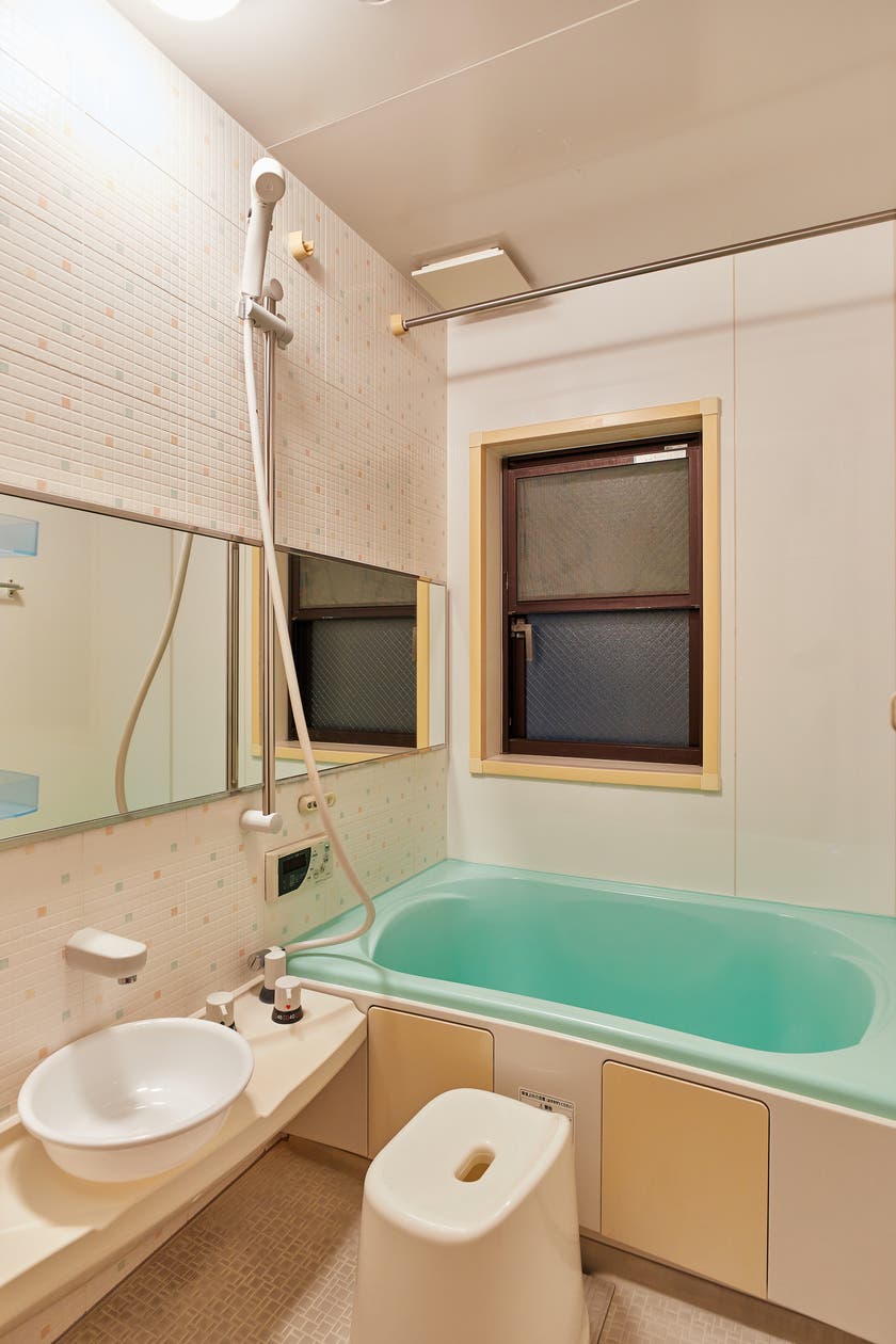 スタジオB：ヒノキ無垢材の一軒家 2LDK 自然光/円鏡/家具家電一式/生活のできるお部屋の写真10