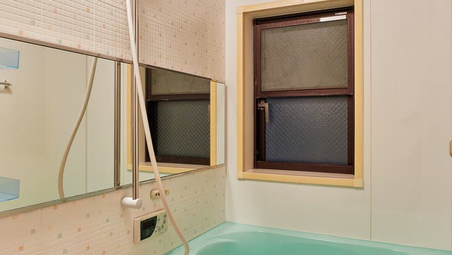 スタジオB:ヒノキ無垢材の一軒家 2LDK 自然光/円鏡/家具家電一式/生活のできるお部屋の写真10