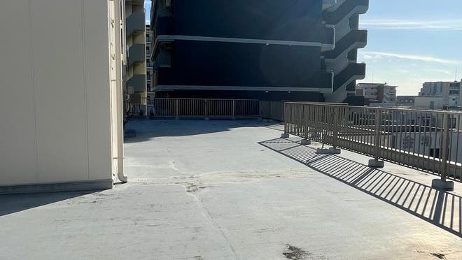 JR高槻駅近のアクセス抜群・日当たり抜群の屋上レンタルスペースの写真5