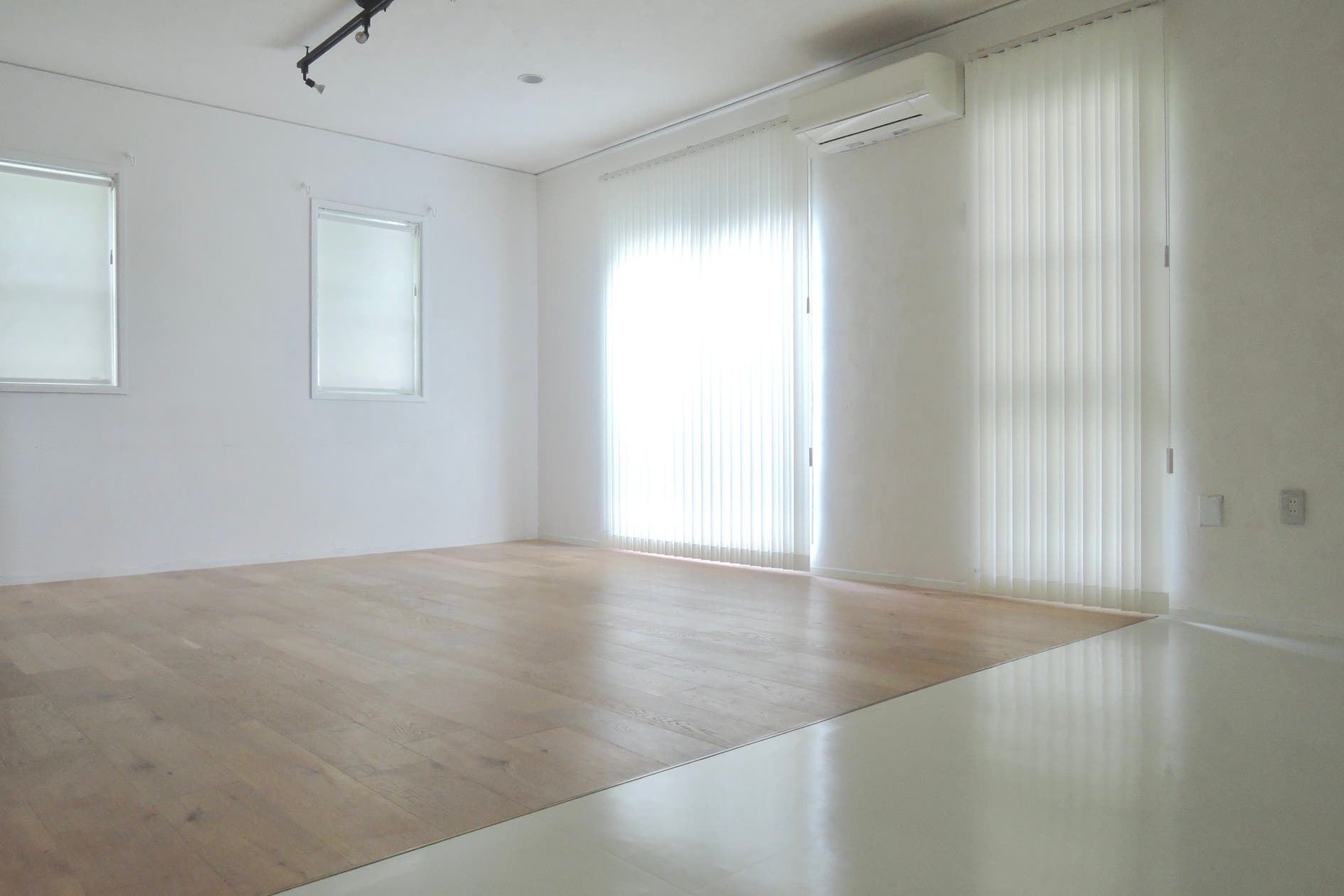 撮影、動画、パーティー、一軒家、シロホリ撮影。西横浜駅徒歩7分、キッチン、WiFi、撮影ライト完備の写真6