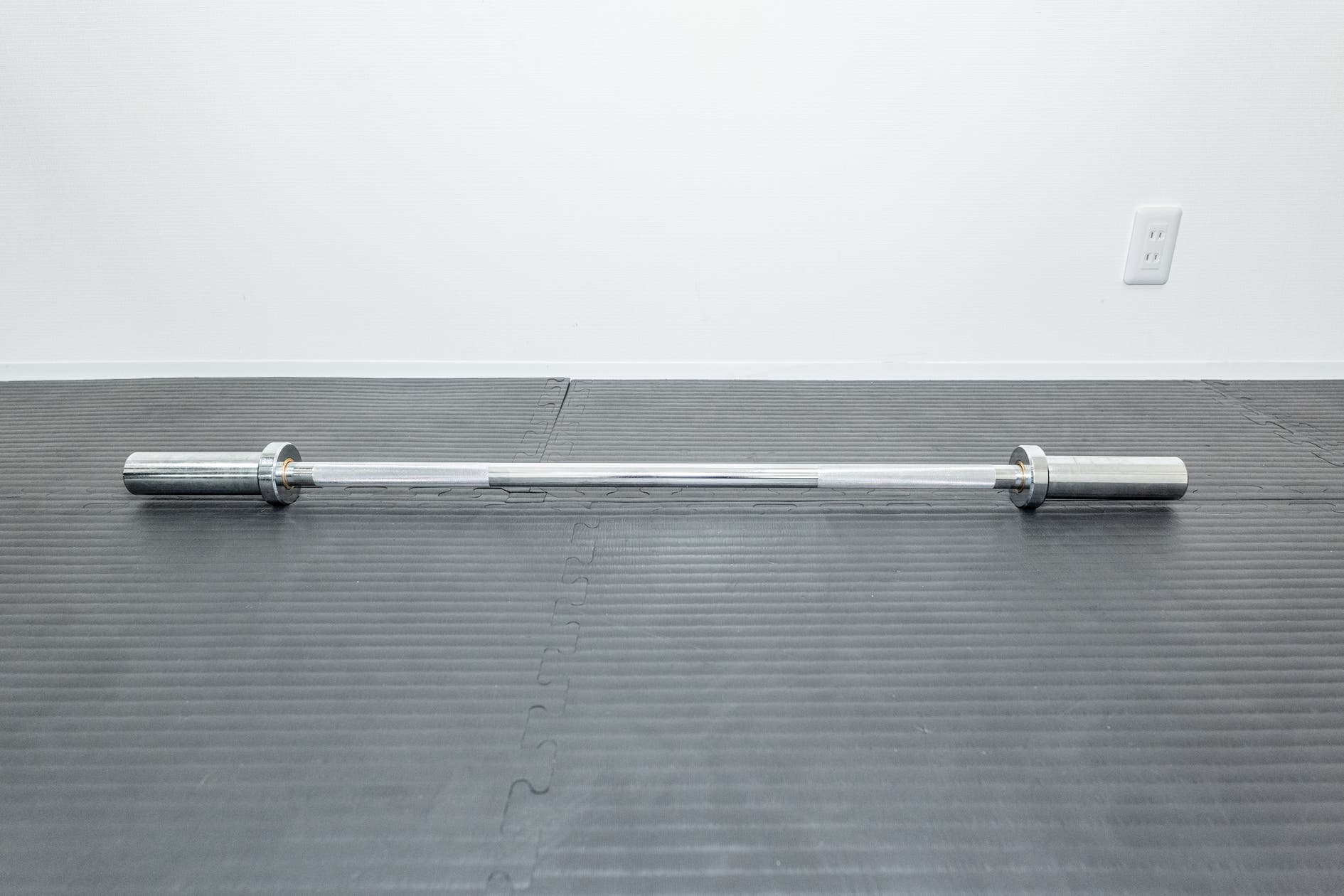 【横浜駅6分】1日1回スタッフ完全清掃のハイクオリティレンタルジムの写真13