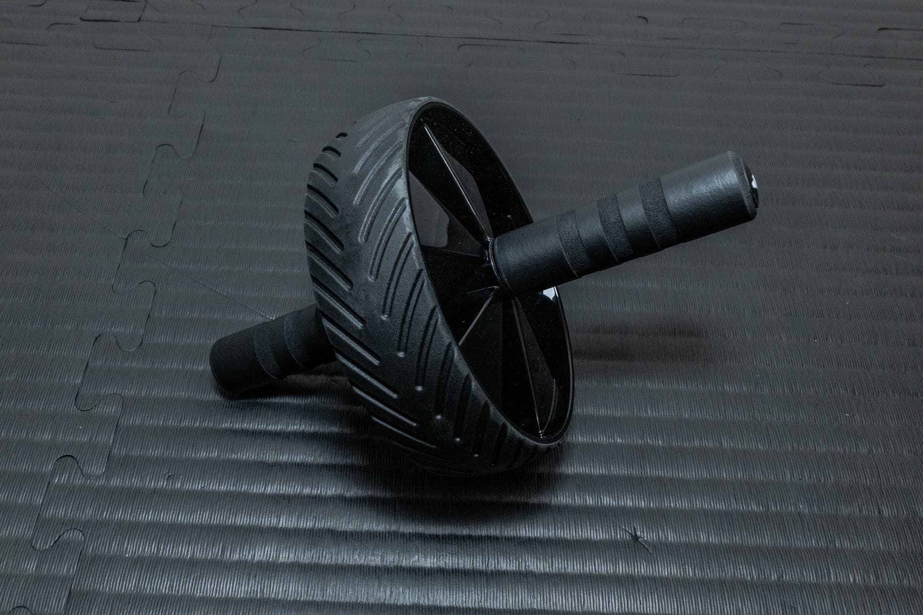 【横浜駅6分】1日1回スタッフ完全清掃のハイクオリティレンタルジムの写真19