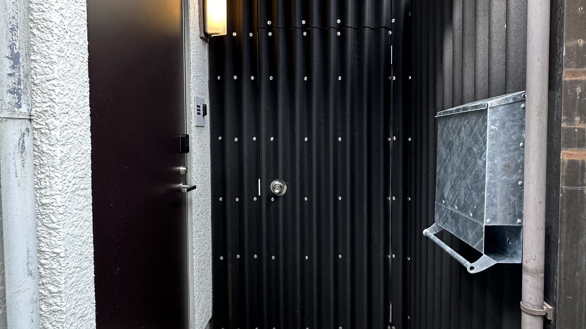 映画『消滅世界』の舞台となった建築家の元オフィスの写真23