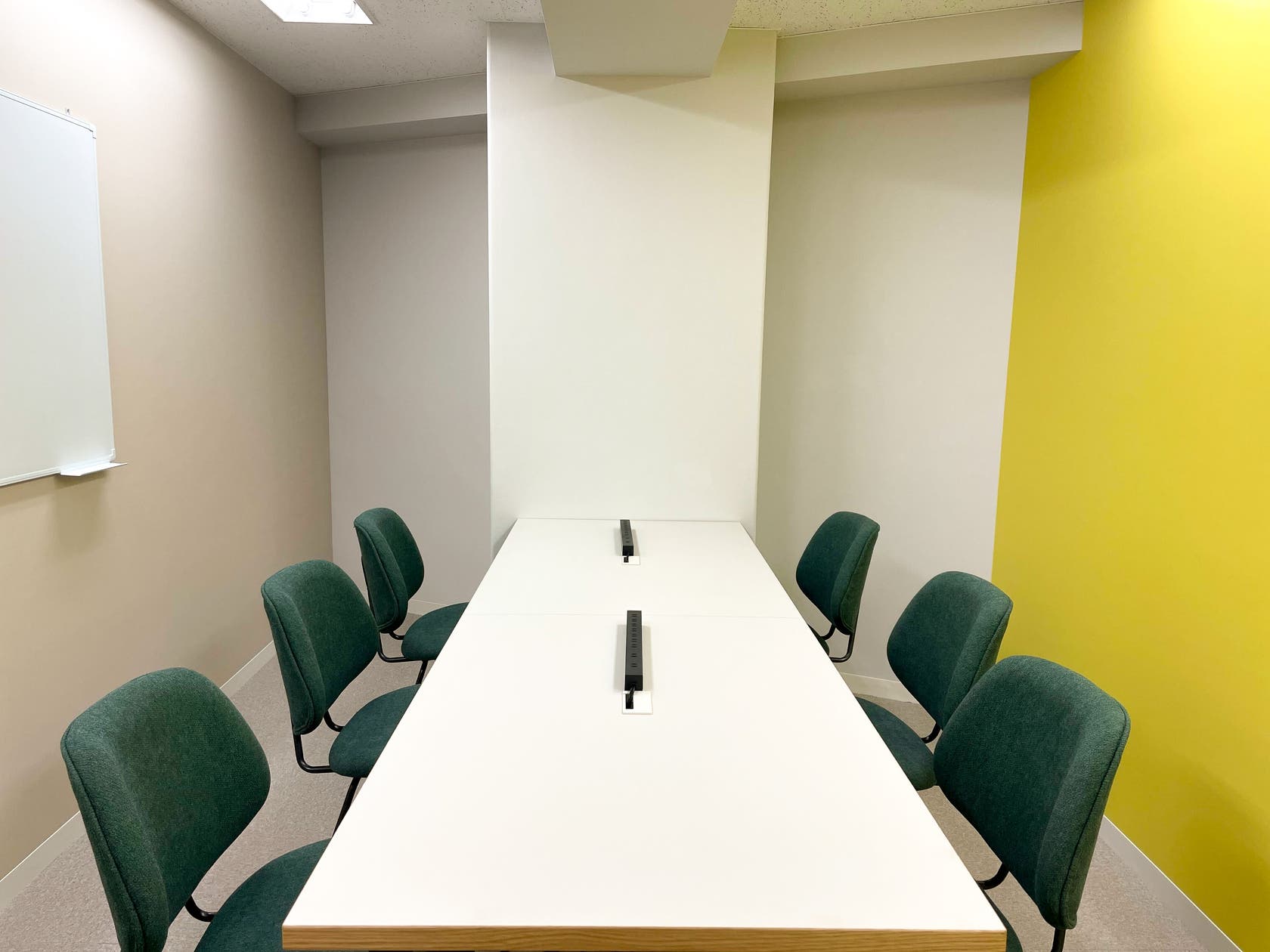 駅直結！横浜駅徒歩30秒｜最大8名｜ビジネス、懇親会の利用に最適！ルーム『カルダモン』※旧4Eの写真11