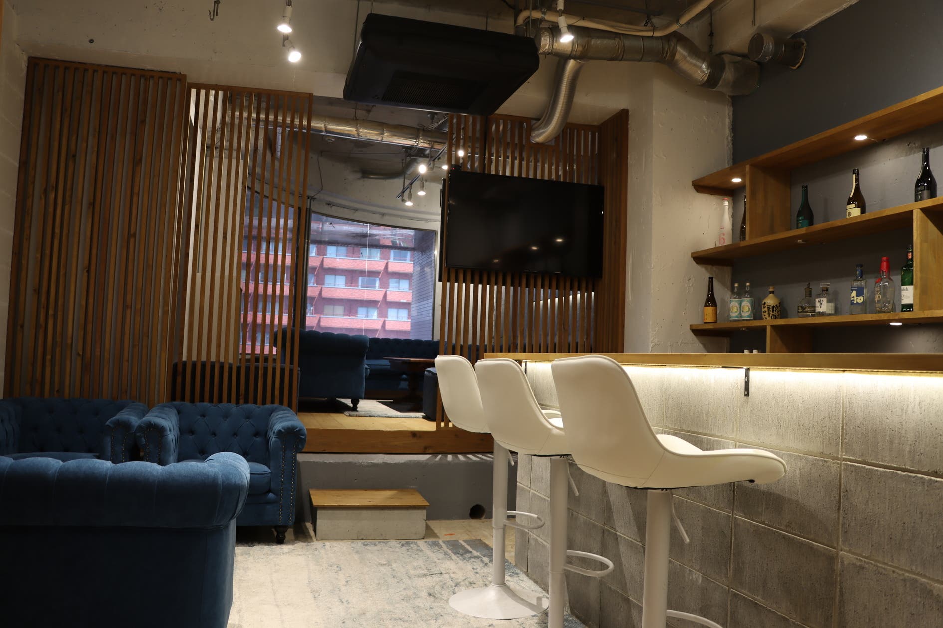 飲食街・川反の自由度が高いレンタルスペースの写真4