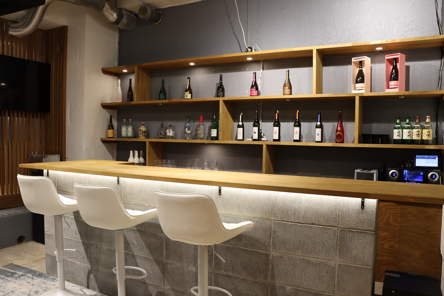 飲食街・川反の自由度が高いレンタルスペースの写真5