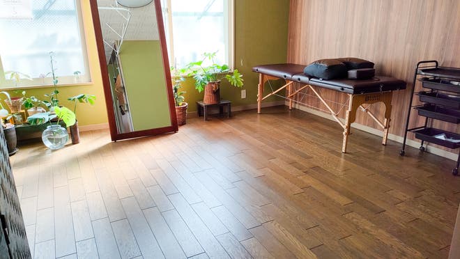 【レンタルサロンHANARE】セラピスト/ネイル/アロマ/エステ/整体/アイラッシュ/栄町1分 の写真1