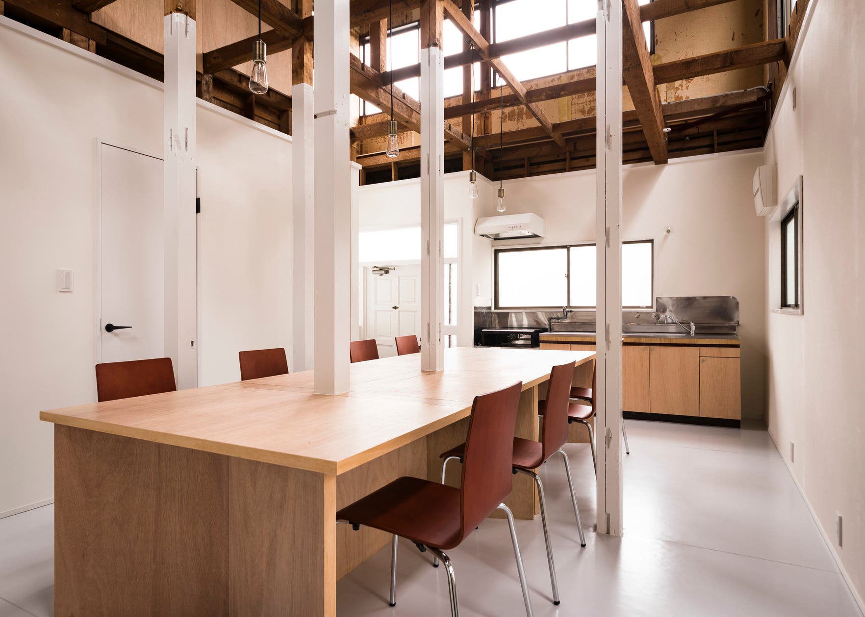 スペモ📷会議🙆リモートワーク💻ママ会・女子会・撮影にも⭕50型TV📺ホワイトボード♯073_北品川ハウスの写真3