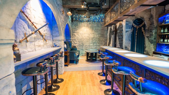 渋谷駅徒歩8分!撮影スタジオ&異世界BARの写真1