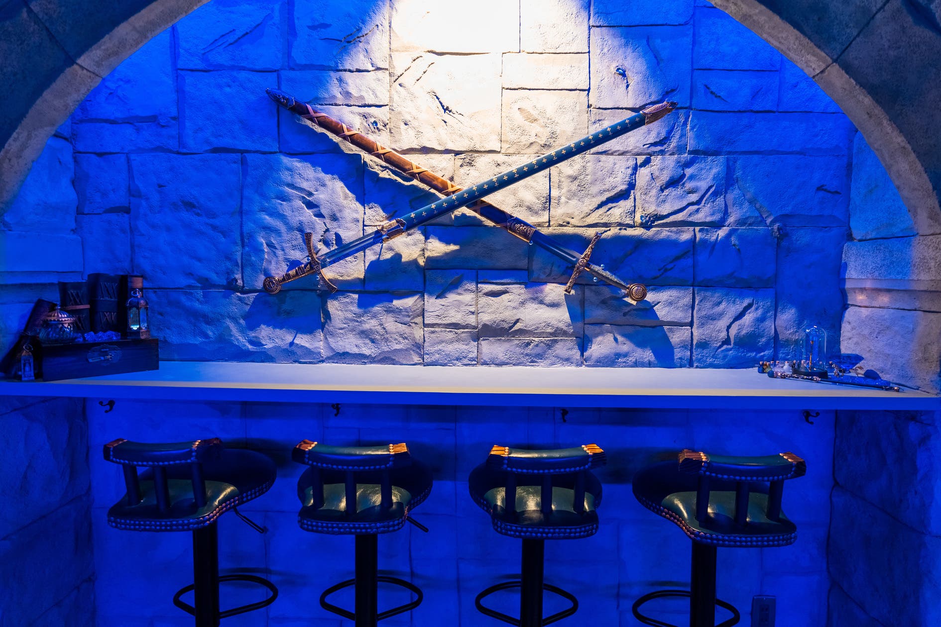 渋谷駅徒歩8分！撮影スタジオ&異世界BARの写真5