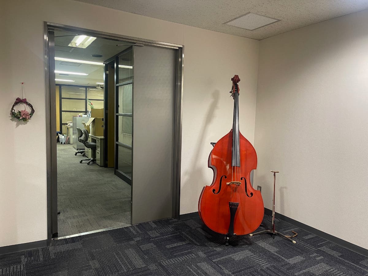 11階小会議室【四ツ橋・心斎橋エリア！駅から徒歩0秒！】２～１０名まで。無料備品も多数！同ビル内に複数会場有の写真5