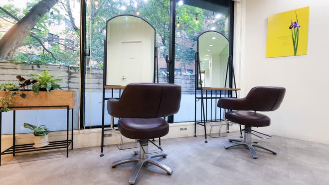 広尾駅から7分の美容室レンタルスペースの写真1