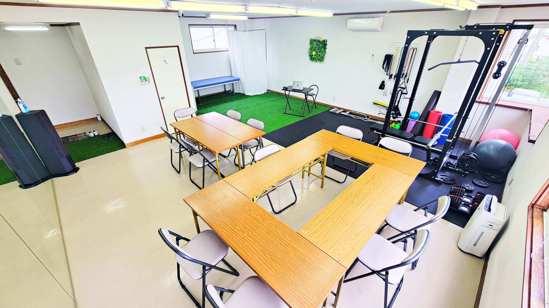 🌱芝生に寝転がれるレンタルジム🌱塩尻、松本のパーソナルトレーニングジム💪【貸し会議室】【ヨガ】【フィットネス】に｜カリマ塩尻の写真8