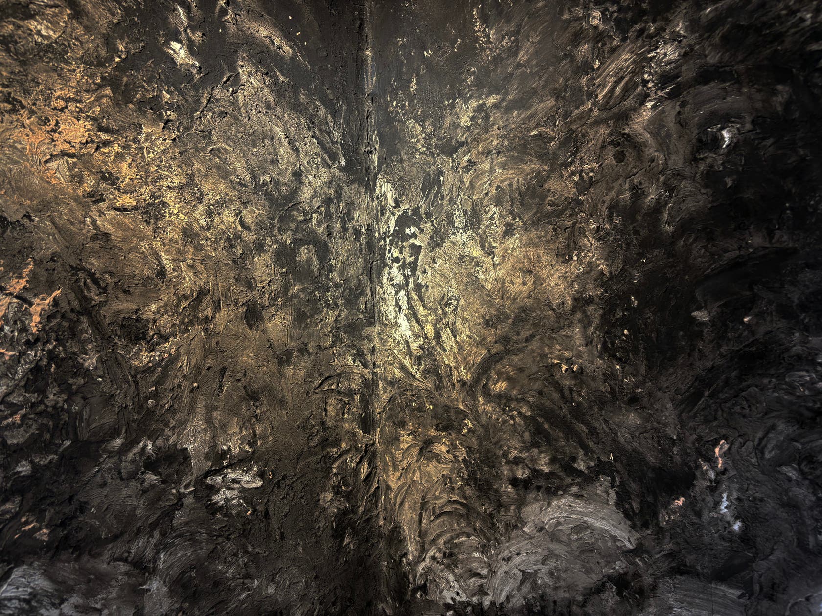 2号店 西新宿駅1分撮影スタジオ📷/機材無料📹/背景紙・モニターあり/真紅ベルベット/デザイナーズ家具🪑の写真12