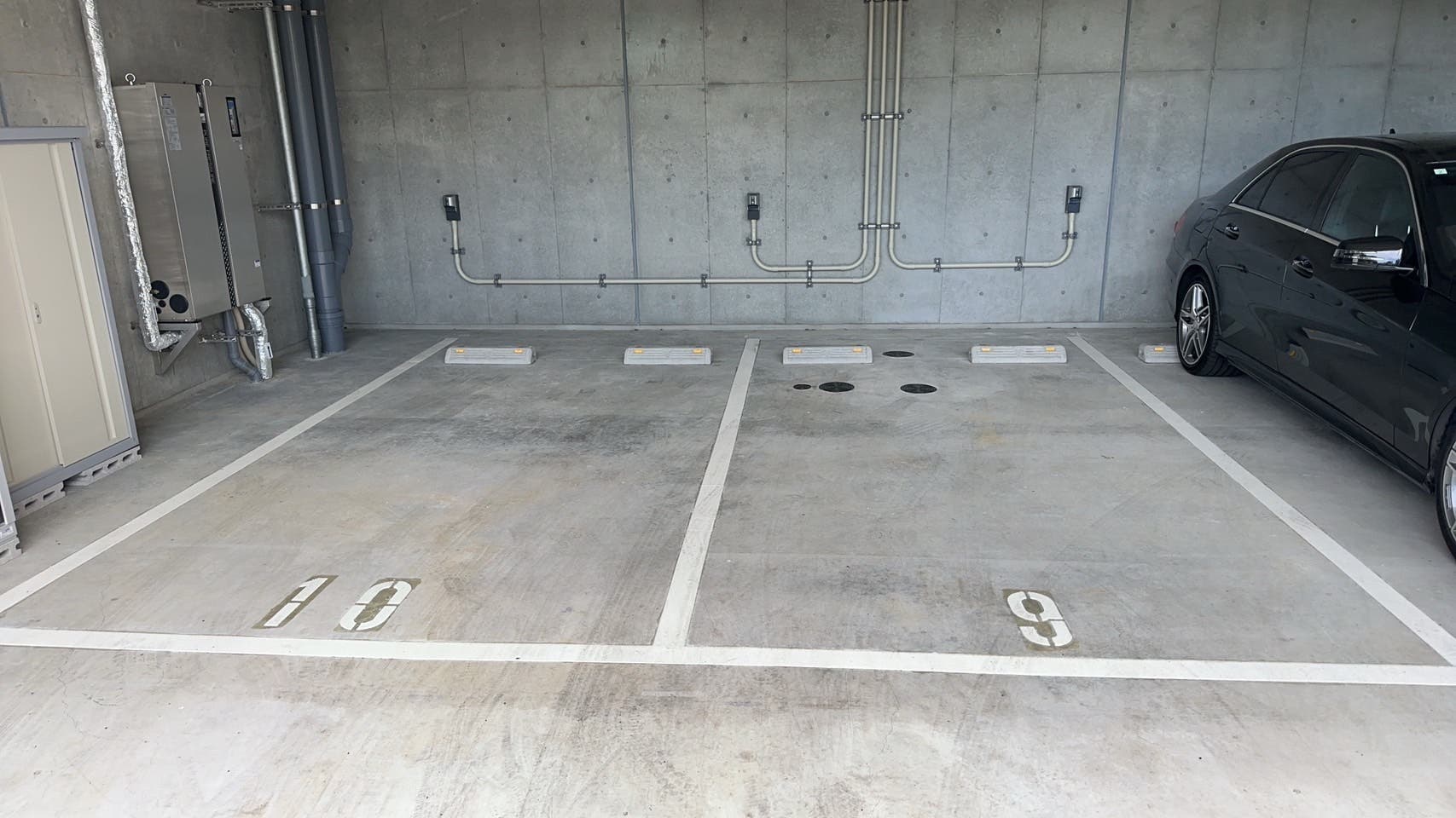 駐車場（４時間以上）の画像1