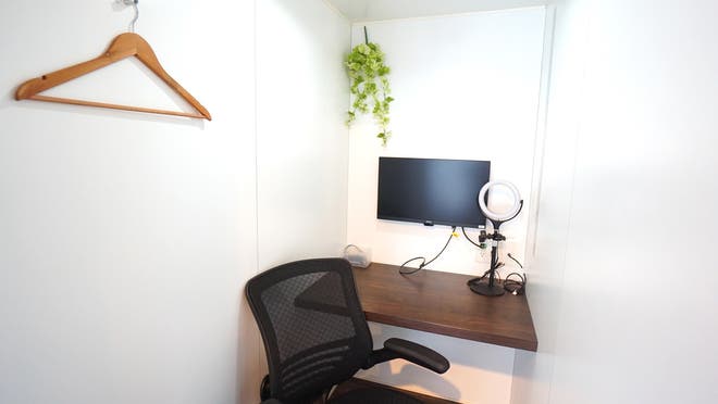 <cocony武蔵小杉 南口店No.3>武蔵小杉駅徒歩4分🚃1人用個室🚪光回線Wi-Fi📶モニター🖥電源🔌⚡️テレワーク/面接の写真1