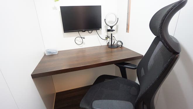 <cocony武蔵小杉 南口店No.7>武蔵小杉駅徒歩4分🚃1人用個室🚪光回線Wi-Fi📶モニター🖥電源🔌⚡️テレワーク/面接の写真4