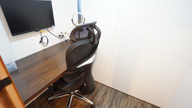 <cocony武蔵小杉 北口店No.2>武蔵小杉駅徒歩2分🚃1人用個室🚪光回線Wi-Fi📶モニター🖥電源🔌⚡️テレワーク/面接の写真4