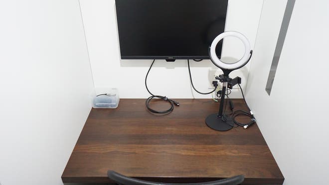 <cocony武蔵小杉 北口店No.5>武蔵小杉駅徒歩2分🚃1人用個室🚪光回線Wi-Fi📶モニター🖥電源🔌⚡️テレワーク/面接の写真3