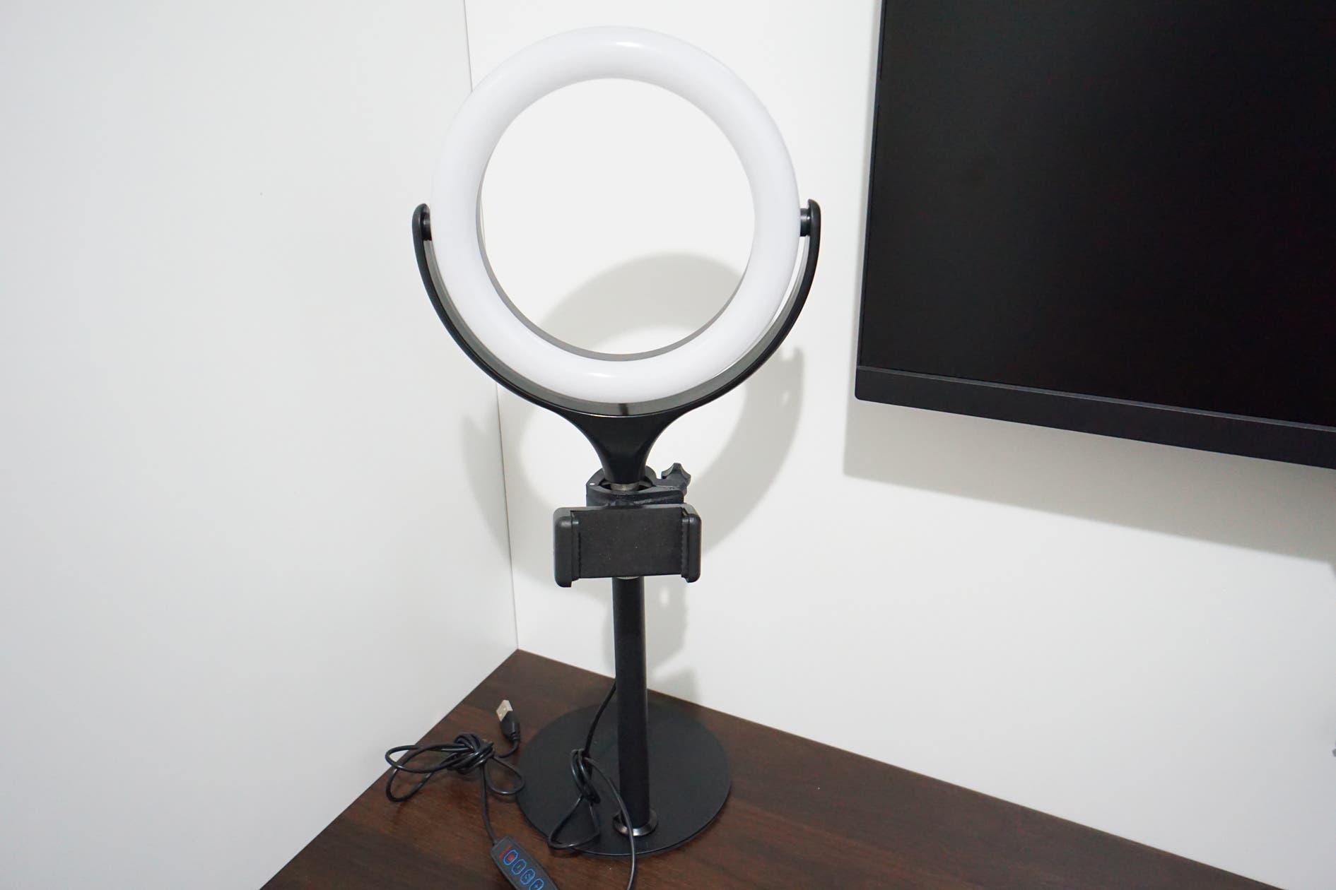 ＜cocony武蔵小杉 北口店No.9＞武蔵小杉駅徒歩2分🚃1人用個室🚪光回線Wi-Fi📶モニター🖥電源🔌⚡️テレワーク/面接の写真5