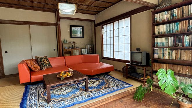 駐車場1台/逗子駅徒歩9分/slowな時間を過ごす昭和レトロな和室貸切の写真1