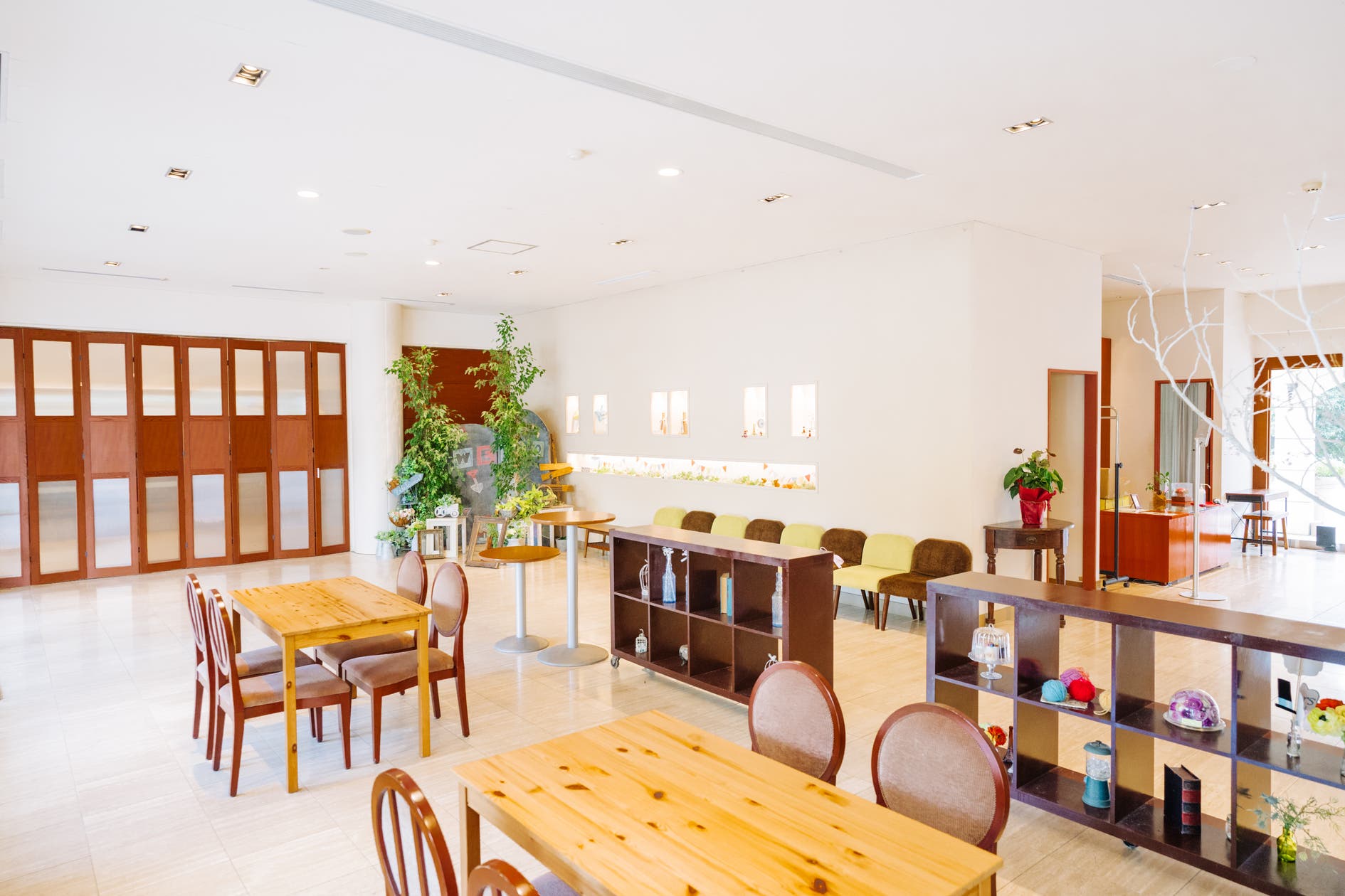 1700坪の広大な敷地、120名着席可能な結婚式場をイベントや会議、また撮影場所に選んでみてはいかがですか？の写真6