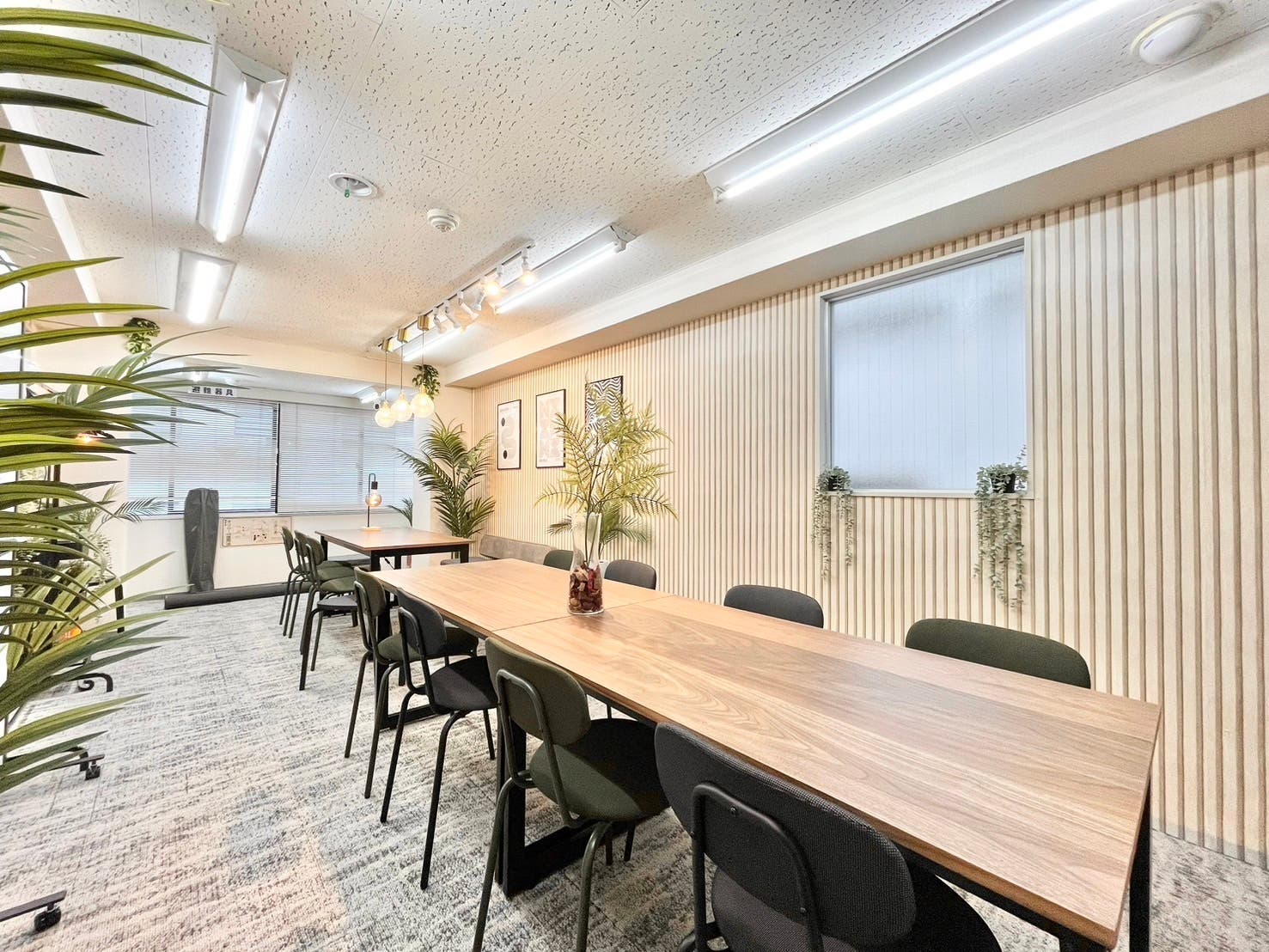 【広々30㎡！完全個室／格安】溜池山王徒歩1分｜赤坂5分｜～20名｜Wi-Fi｜会議・撮影・懇親会・パーティ・飲食可！の写真15