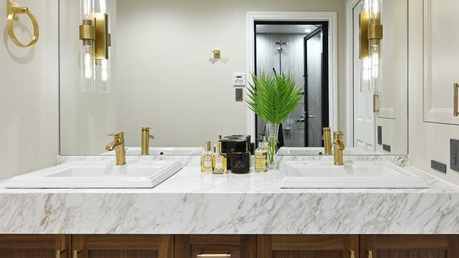 南側/自然光◎/モダンクラシック/海外風/ヘリンボーン/大理石/キッチン/ハウススタジオの写真7