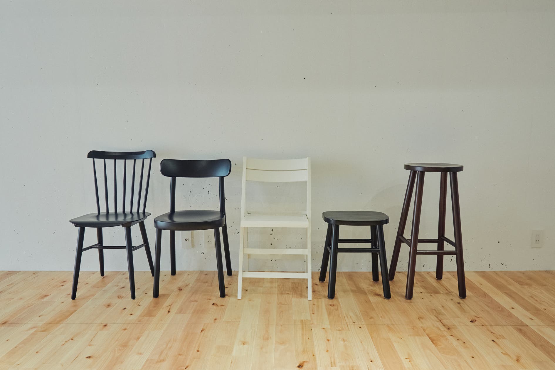 ✨期間限定✨フリーマーケット利用はゴミ捨て無料！｜洗練されたハウススタジオ.ﾟ･*自然光有。シンプルな内装🌱原宿/渋谷/神南の写真3