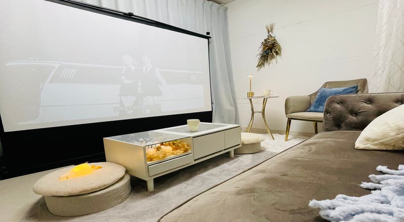 八女の隠れ家🤍映画鑑賞🎥パーティーゲーム🎮デート💓推し活👸作業スペース💻お誕生日会🥳