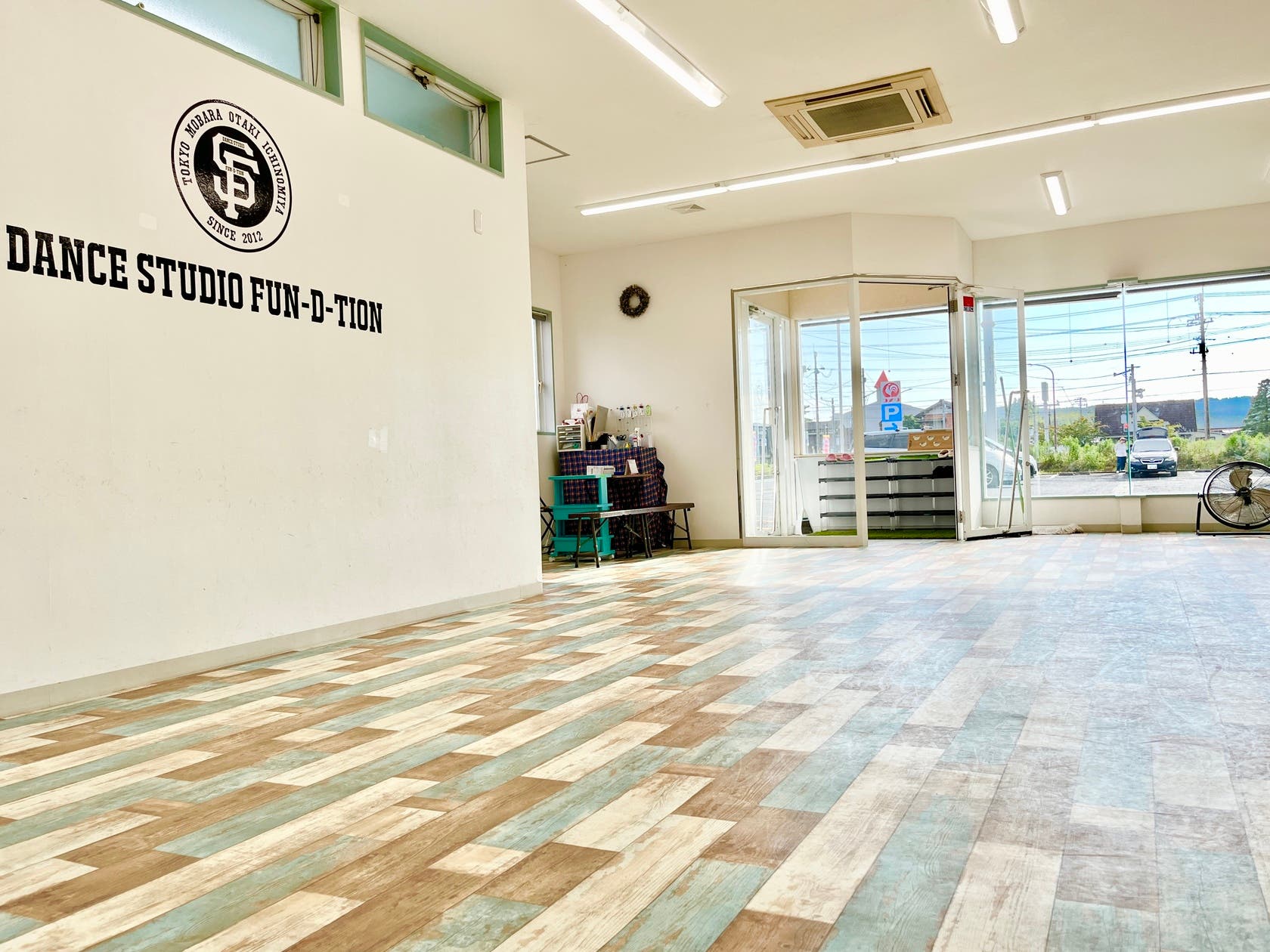 【商業施設隣/駐車場3台】最大15名！ダンスレッスン／各種カルチャースクール／リハーサル等に最適なレンタルスタジオ！の写真5