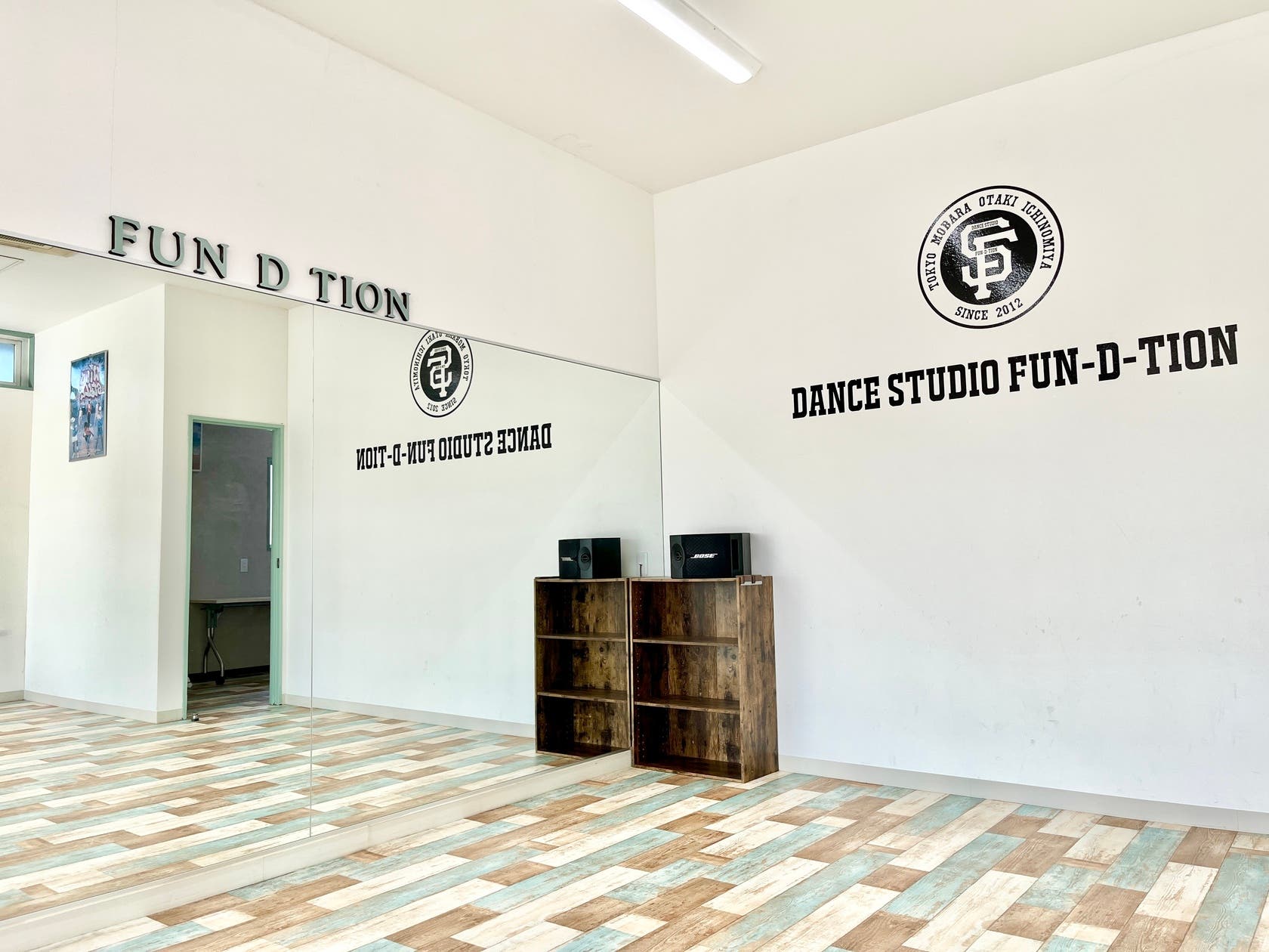 【商業施設隣/駐車場3台】最大15名！ダンスレッスン／各種カルチャースクール／リハーサル等に最適なレンタルスタジオ！の写真6