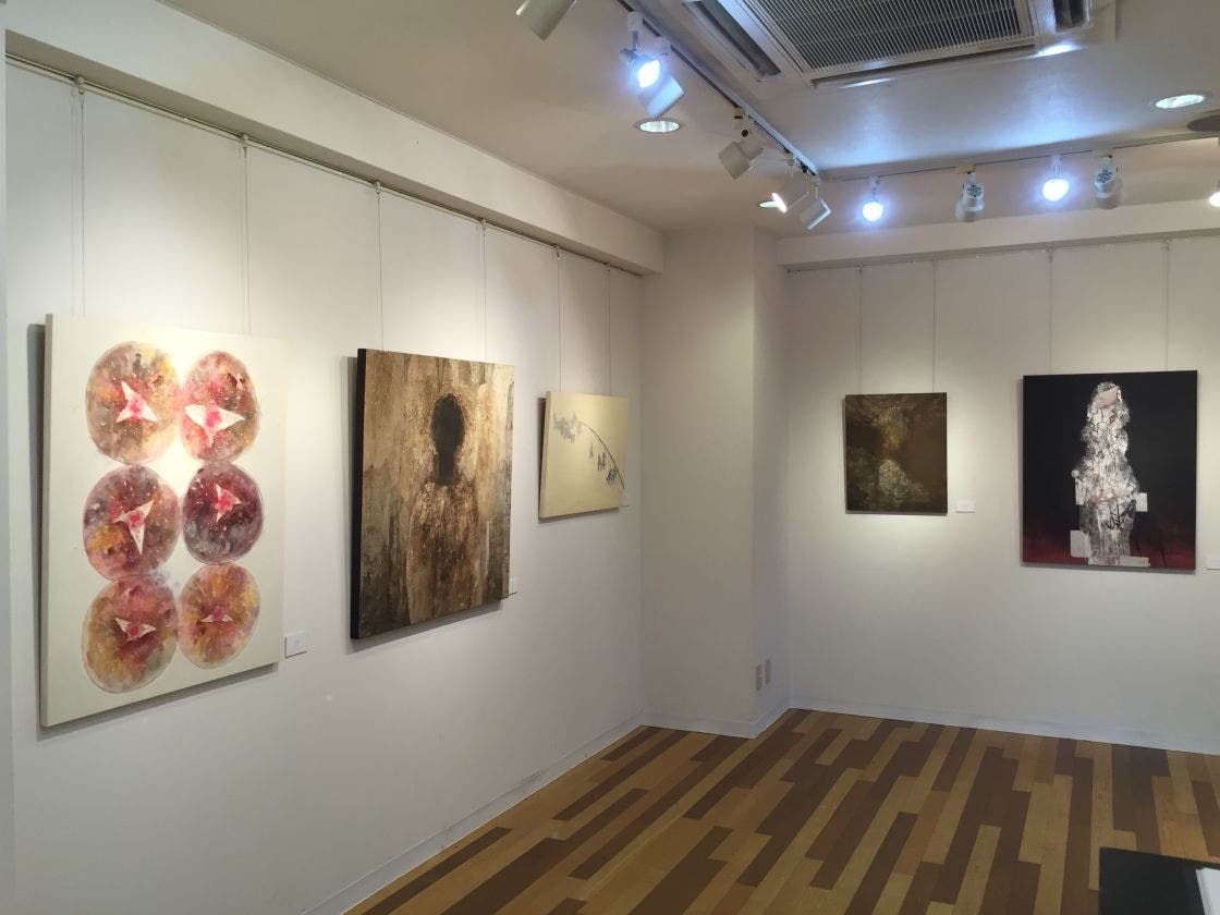 東京・代官山にある、2階のギャラリー。アートの展示他、アパレル展示会などの利用実績多数あり。の写真4