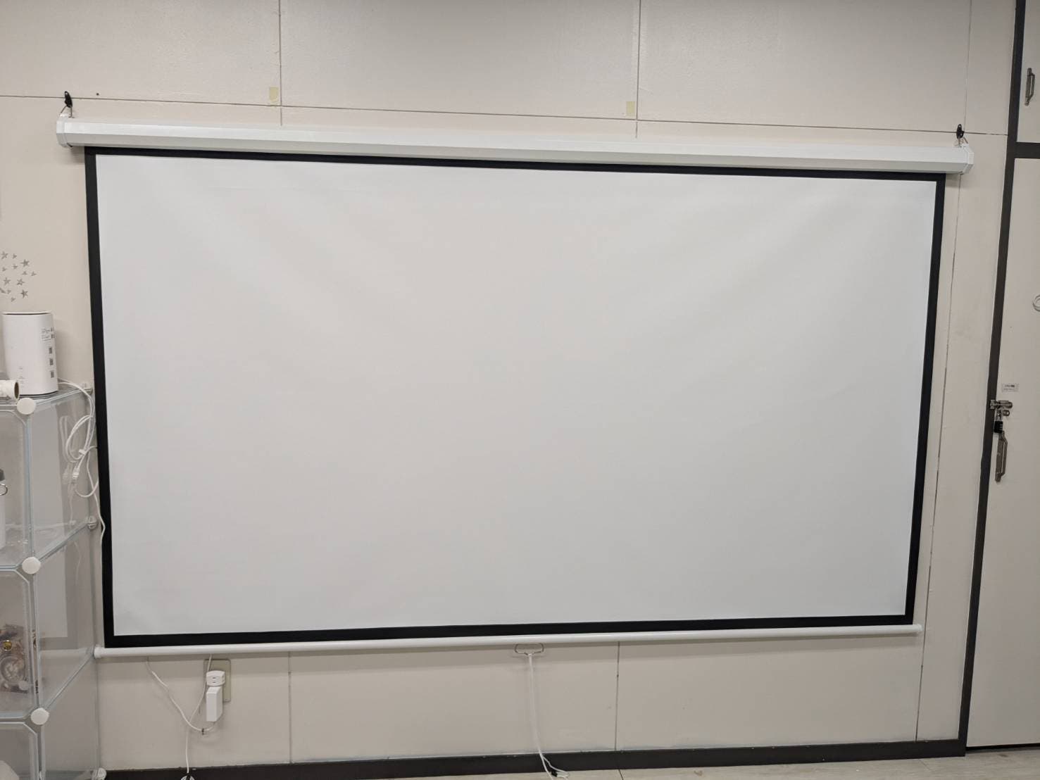 大迫力！１００インチスクリーン！！の画像1