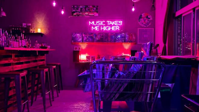 【下北沢駅徒歩3分!】最上階4階!窓が多く風通しも良く眺望も良し✨の写真6