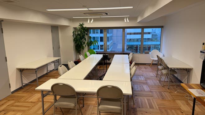 【六本木駅徒歩1分】洗練されたオフィスビル7階 六本木100feetの写真2