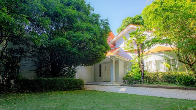 天然芝や竹林が魅力のスタジオです。の写真13