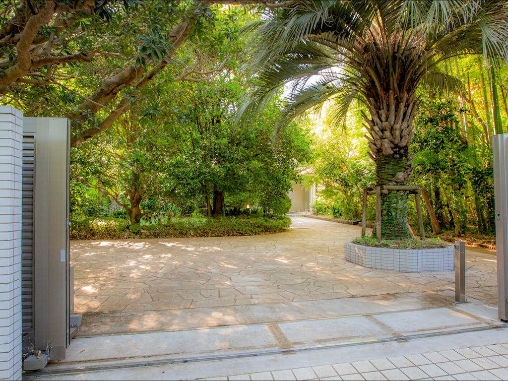 天然芝や竹林が魅力のスタジオです。の写真15