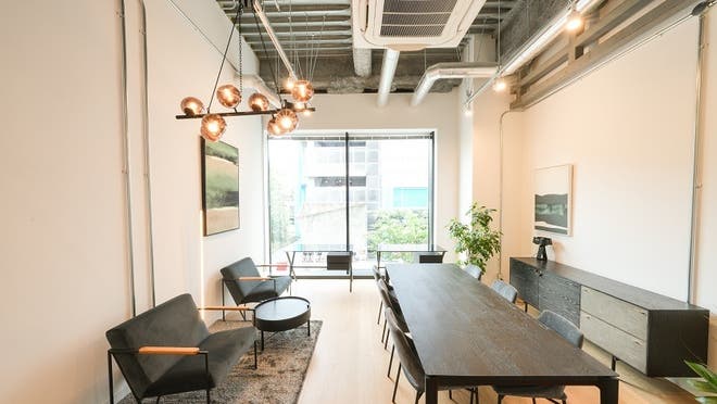 【バウムハウス Office5】落ち着いたインテリア付個室でポートレートや動画・商品撮影に!会議・商談 にも!の写真2