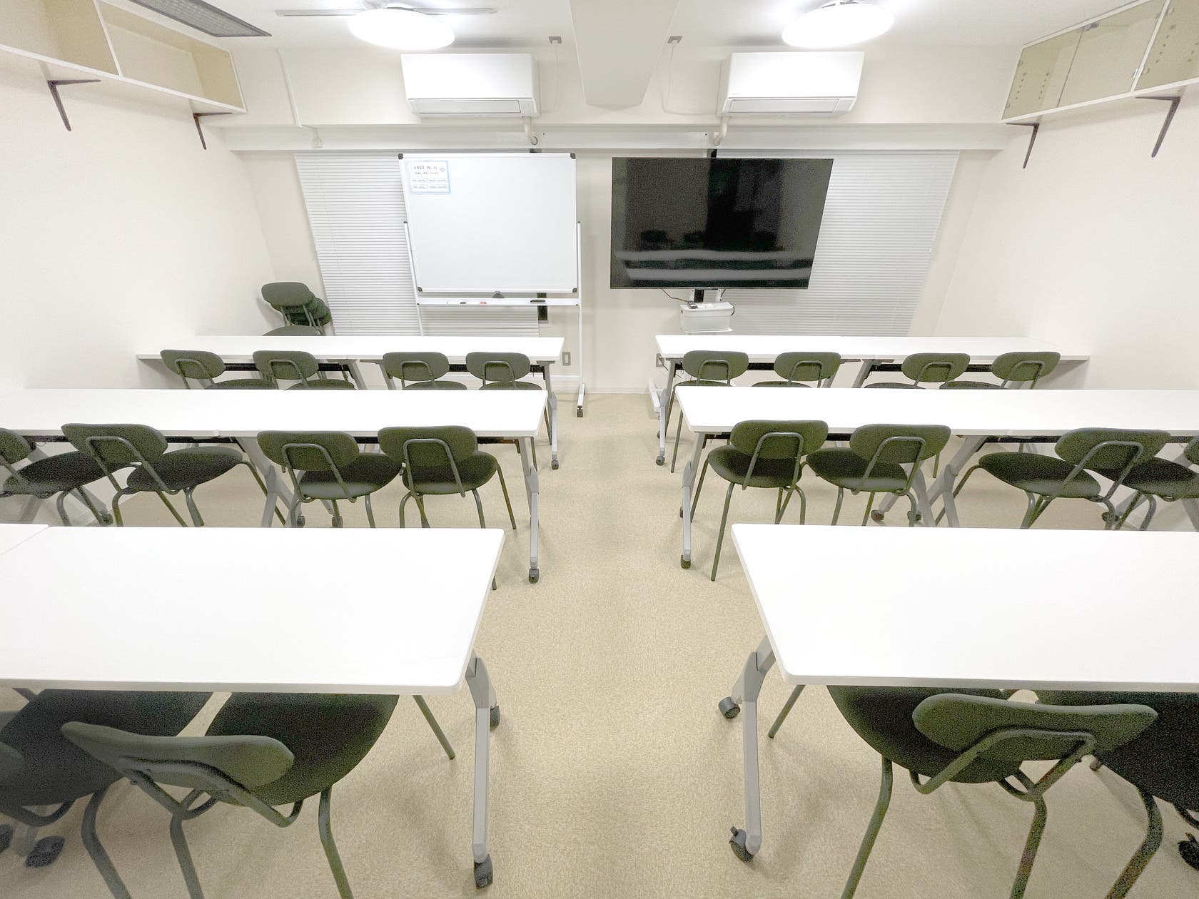 2024年11月OPEN!　新宿駅D5出口徒歩20秒!　セミナー会場・貸会議室！の写真8