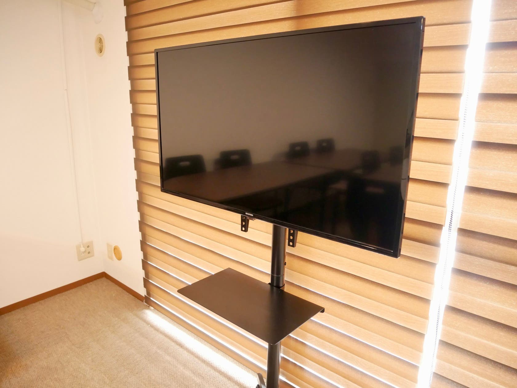 「高田馬場駅 徒歩2分🚶！大型モニター、無料Wi-Fi、分離可能デスクで、セミナー、ワークショップに最適👥✨」の写真13