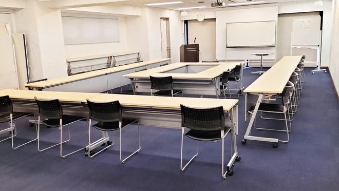 2号室【四ツ橋・心斎橋エリア!駅から徒歩0秒!】スクール形式60名まで。無料備品も多数!同ビル内に複数会場の写真23