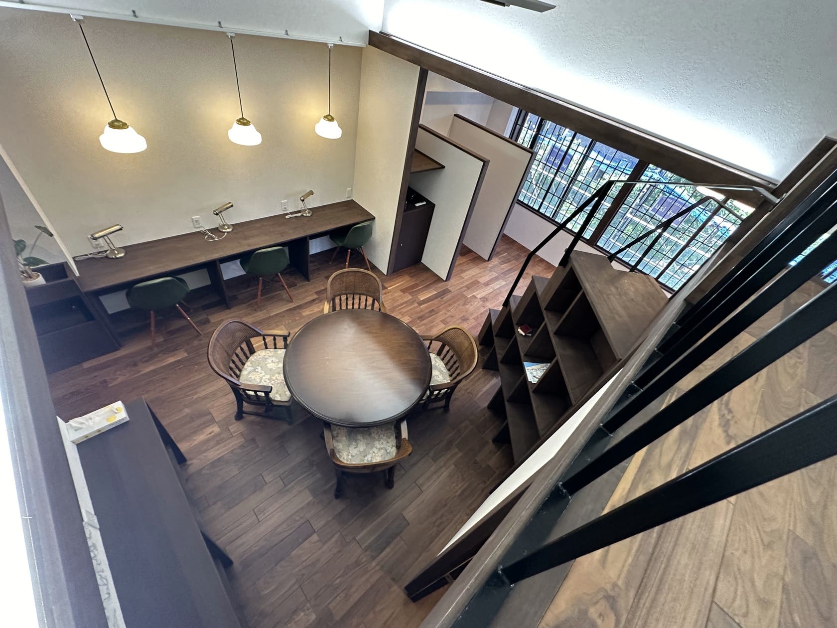 【いいオフィス伊東 by work izu】10名様までご利用可能！貸し切り（キッチン付き）の写真1