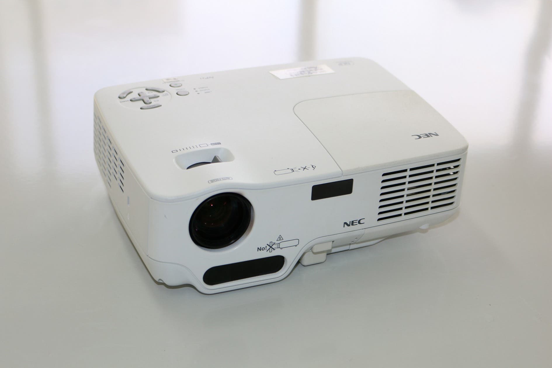 10階A室【四ツ橋・心斎橋エリア！駅から徒歩30秒！】２０～９０名まで。無料備品も多数！同ビル内に複数会場ございますの写真7