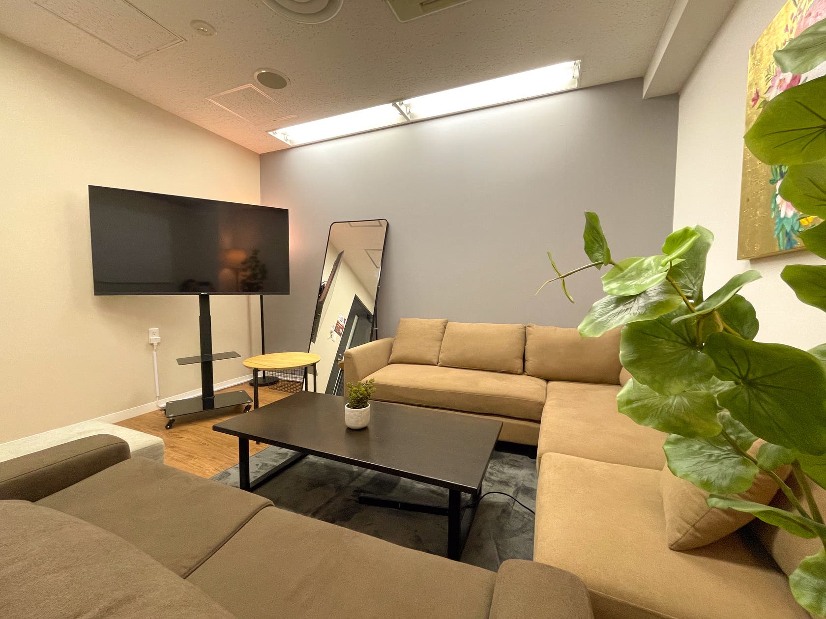 駅直結！横浜駅徒歩30秒｜最大7名｜ビジネス、懇親会の利用に最適！ルーム『シナモン』※旧4Hの写真5