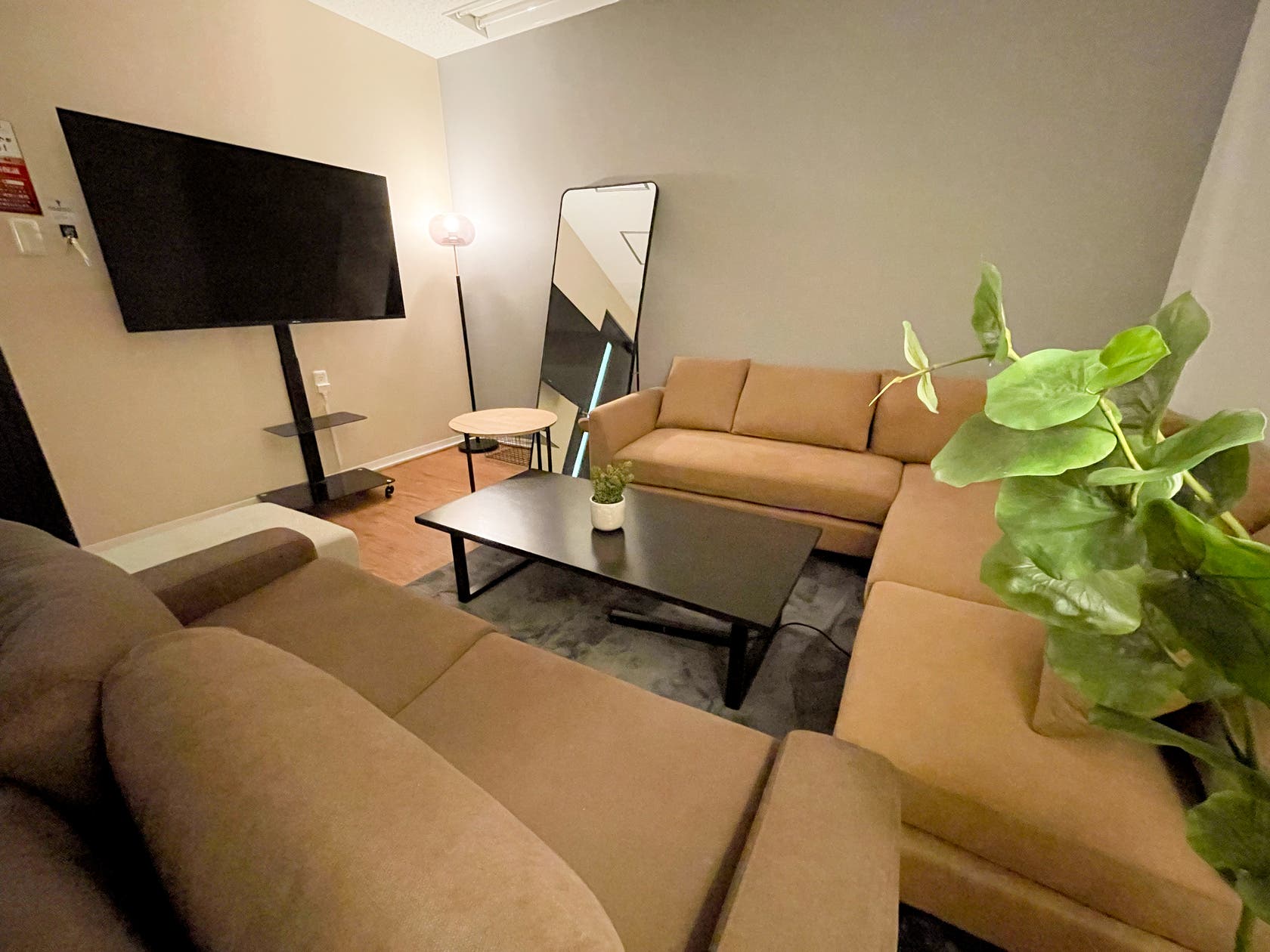 駅直結！横浜駅徒歩30秒｜最大7名｜ビジネス、懇親会の利用に最適！ルーム『シナモン』※旧4Hの写真11